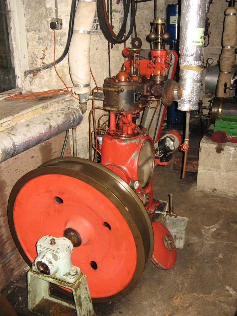 Small Steam Engines – Sissons – Combe Mill